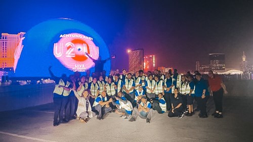 People in Las Vegas Are Parking With LAZ Just to Look at the Sphere