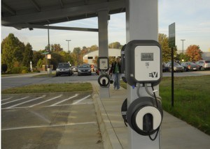 UT ‘Plugs In’ to Electric Vehicle Technology